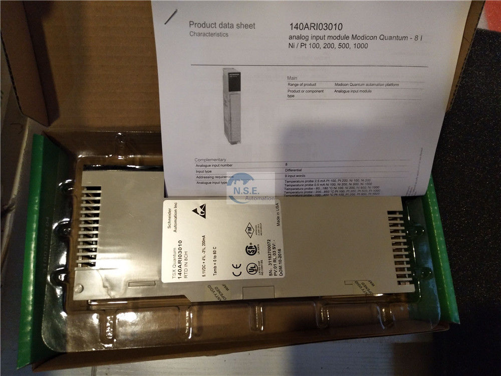 Schneider Modicon 140AVO02000 analog output module Modicon Quantum 140AVO02000C